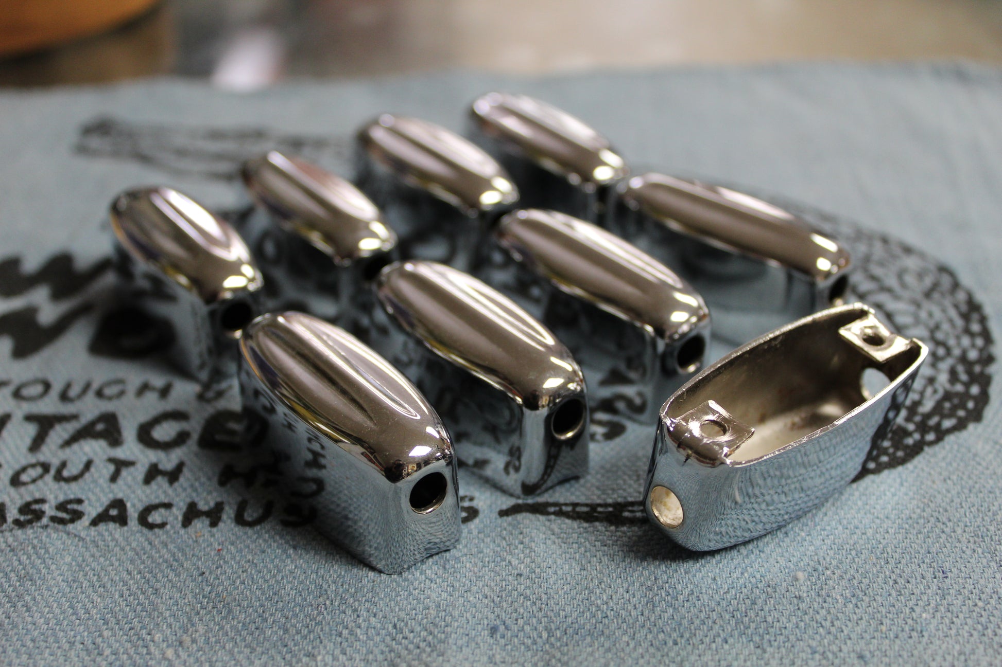 Rogers Steel Bread & Butter Lugs by Jim Petty ( Set of 9 ) – Wood ...